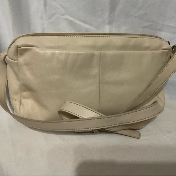 Hillard & Hanson | Bags | Shoulder Bag Hillard And Hanson Creamwinter ...